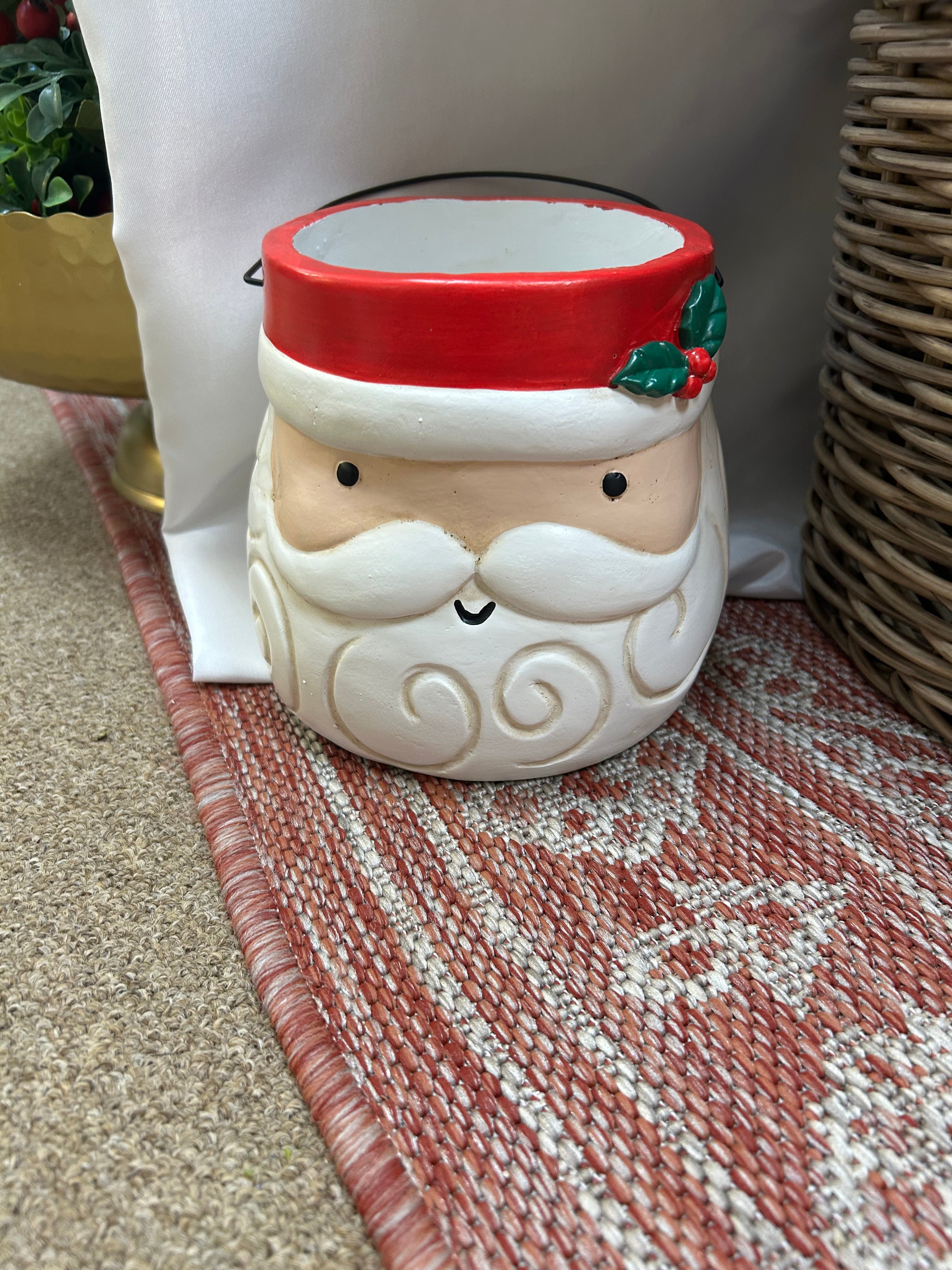 Small Santa Treat Bucket – My Favorite Things